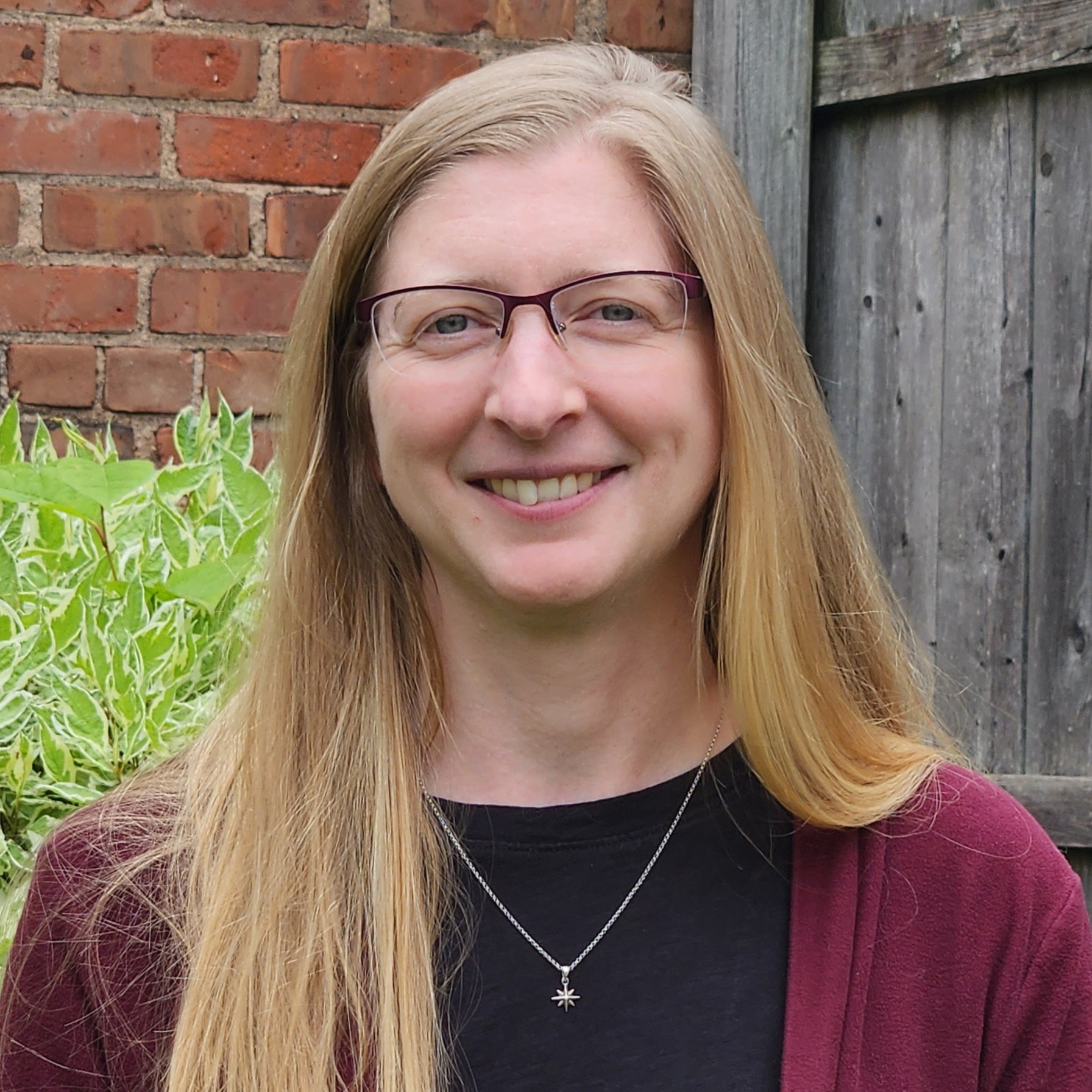 Jessica Foote, Weaver | Wesleyan Potters